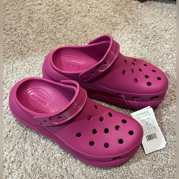 CROCS | Shoes | Crocs Classic Crush Clog Fuchsia Fun Size Womens 9mens ...